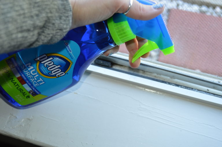 How to Clean Dirty Windowsills - Spring Cleaning 101 - Soccer Mom Life