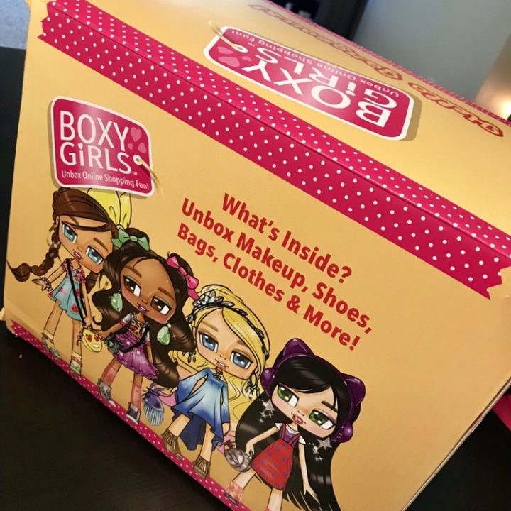 Boxy Girls- Fashion Accessory Surprise Toys - Soccer Mom Life